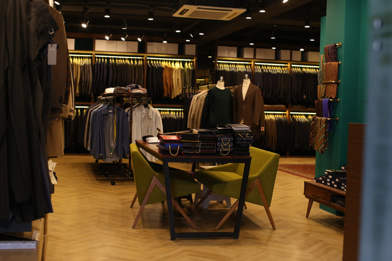 Shirts – 페이지 4 – Lamarche